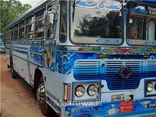 Ashok-Leyland Viking bus for sale - Hanwella, Colombo - Sri Lanka's ...